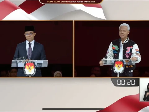 Debat Capres 2024, Ganjar dan Anies Singgung Tata Kelola Bansos