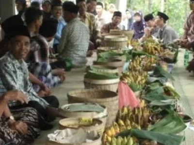 Mengenal Punggahan, Tradisi Menyambut Bulan Puasa